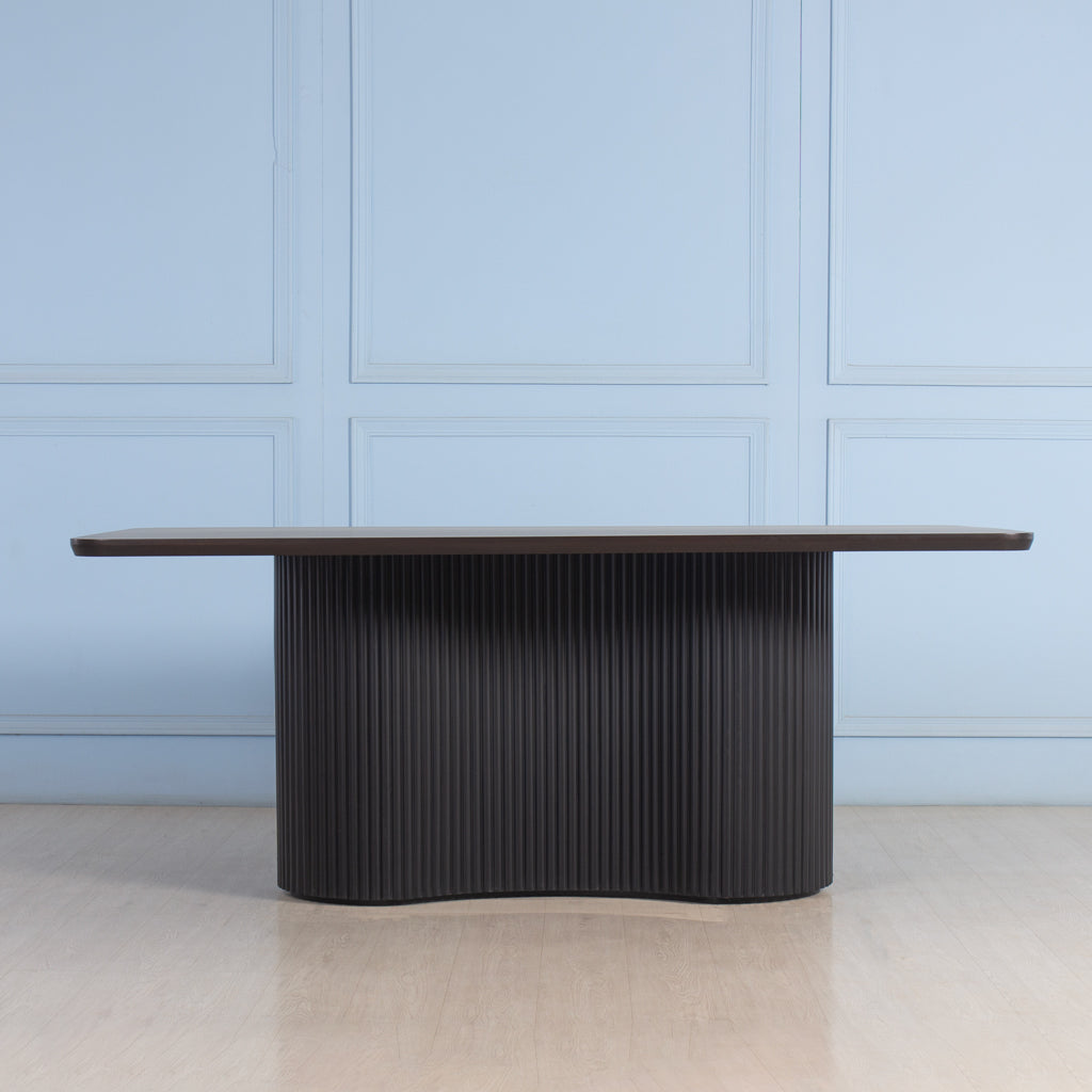 Contour Dining Table – Hex