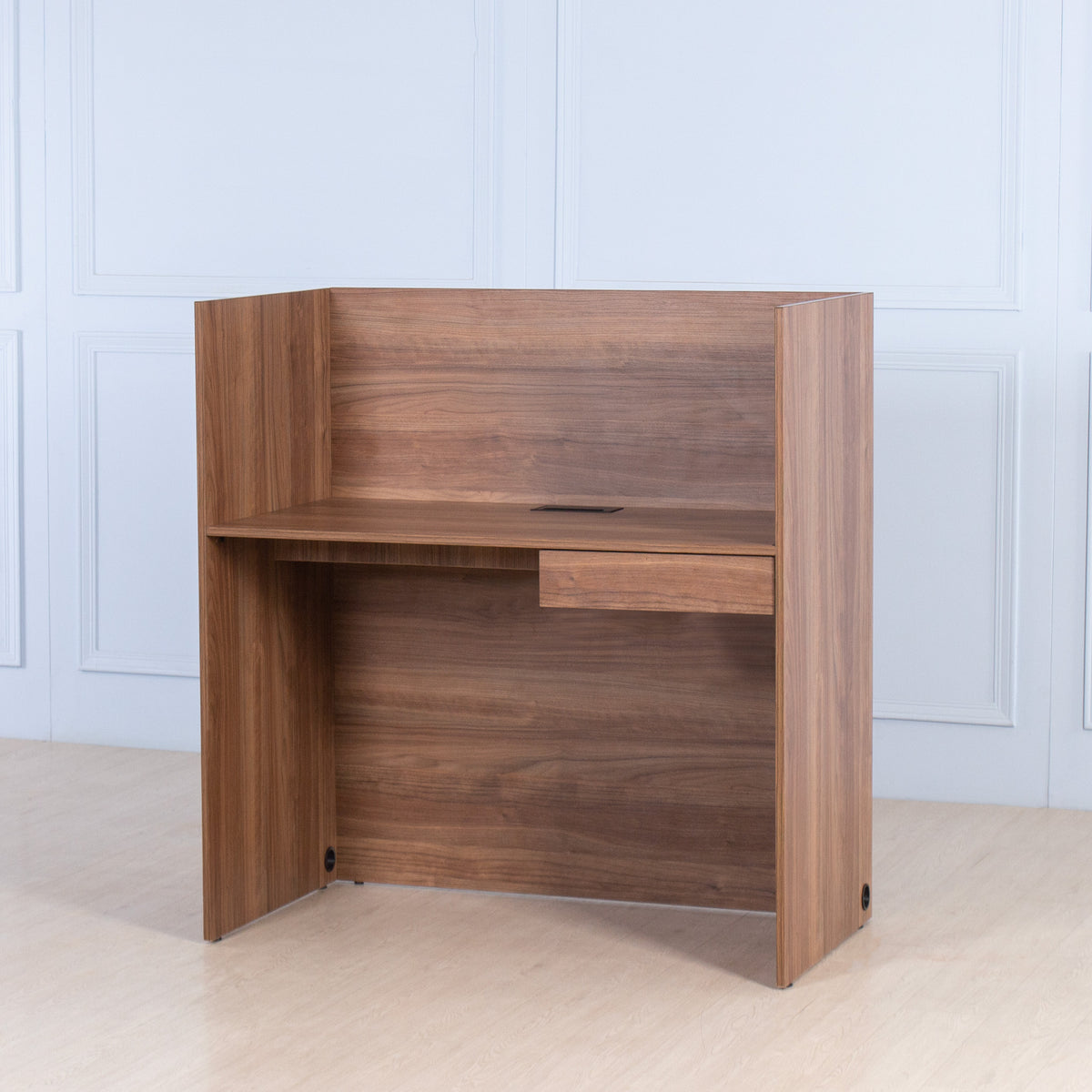 Grid Office Workstation – Hex